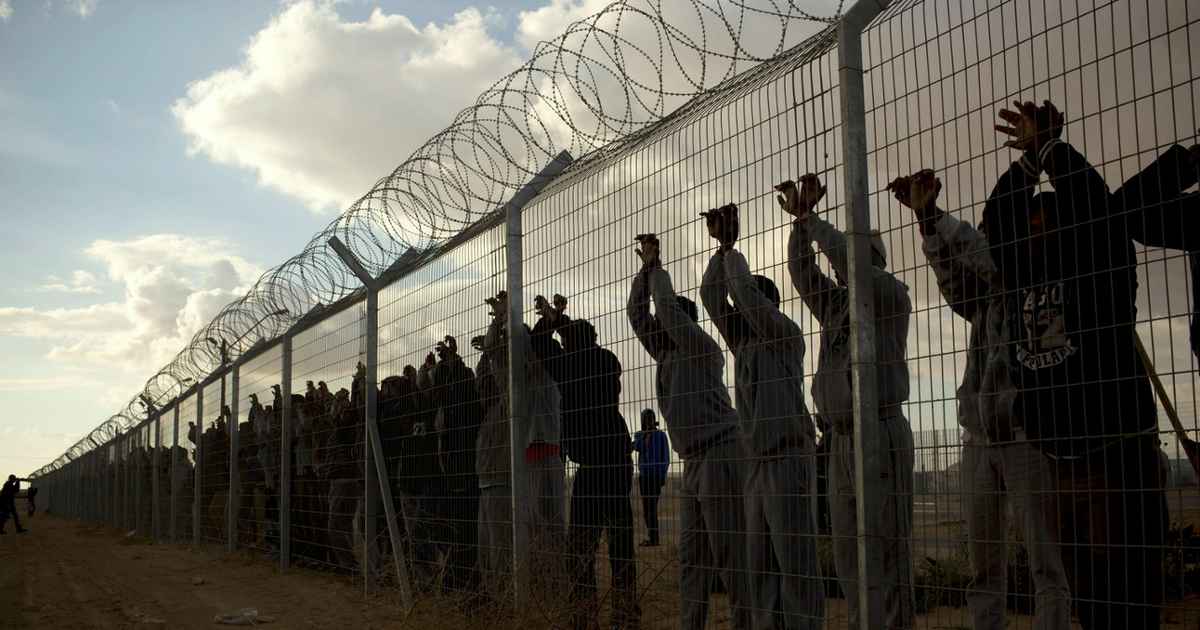 Deportation regimes – informing the politicised debate - AISSR ...